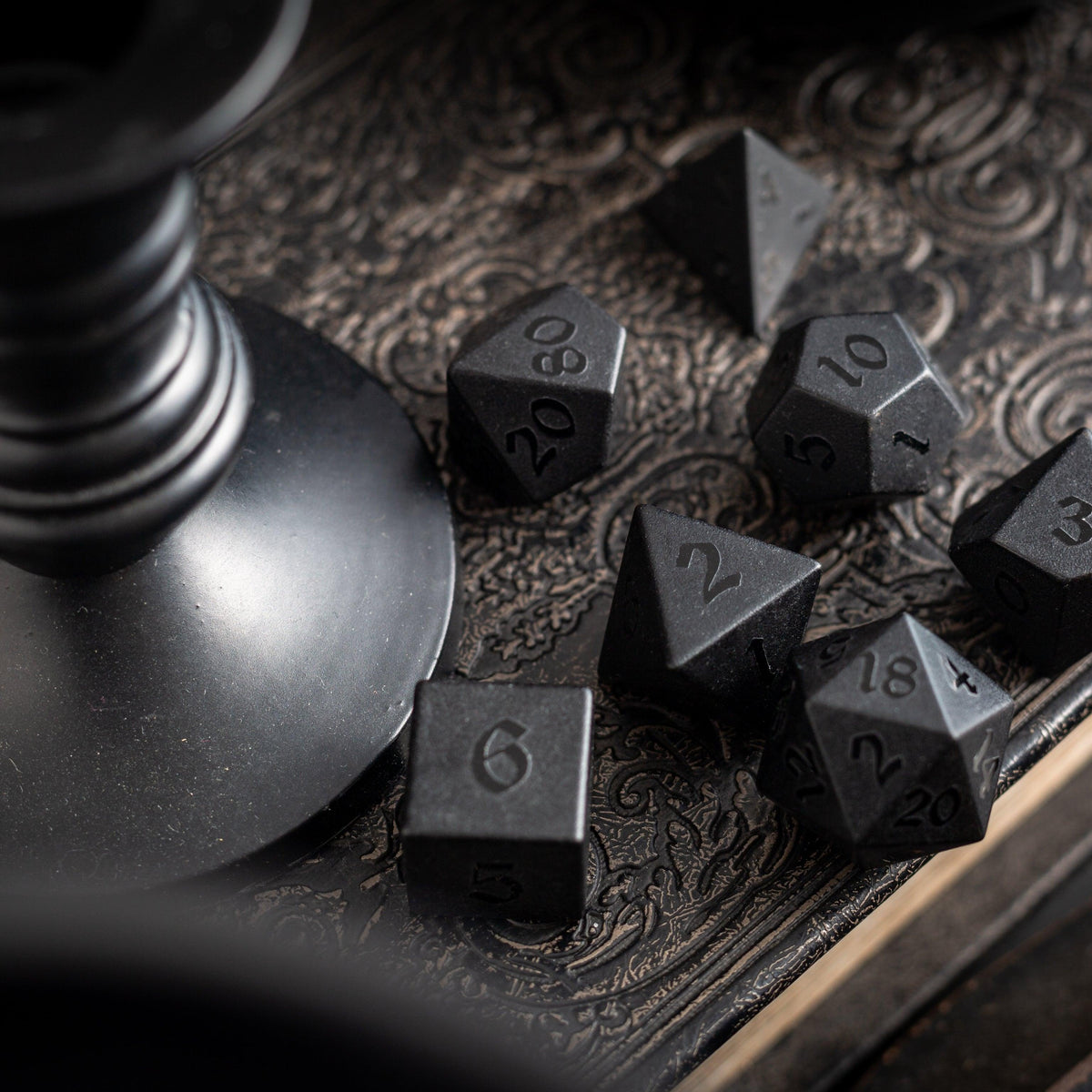 4 Tips for Choosing the Best D&D Dice Sets | Complete D&D Dice Guide