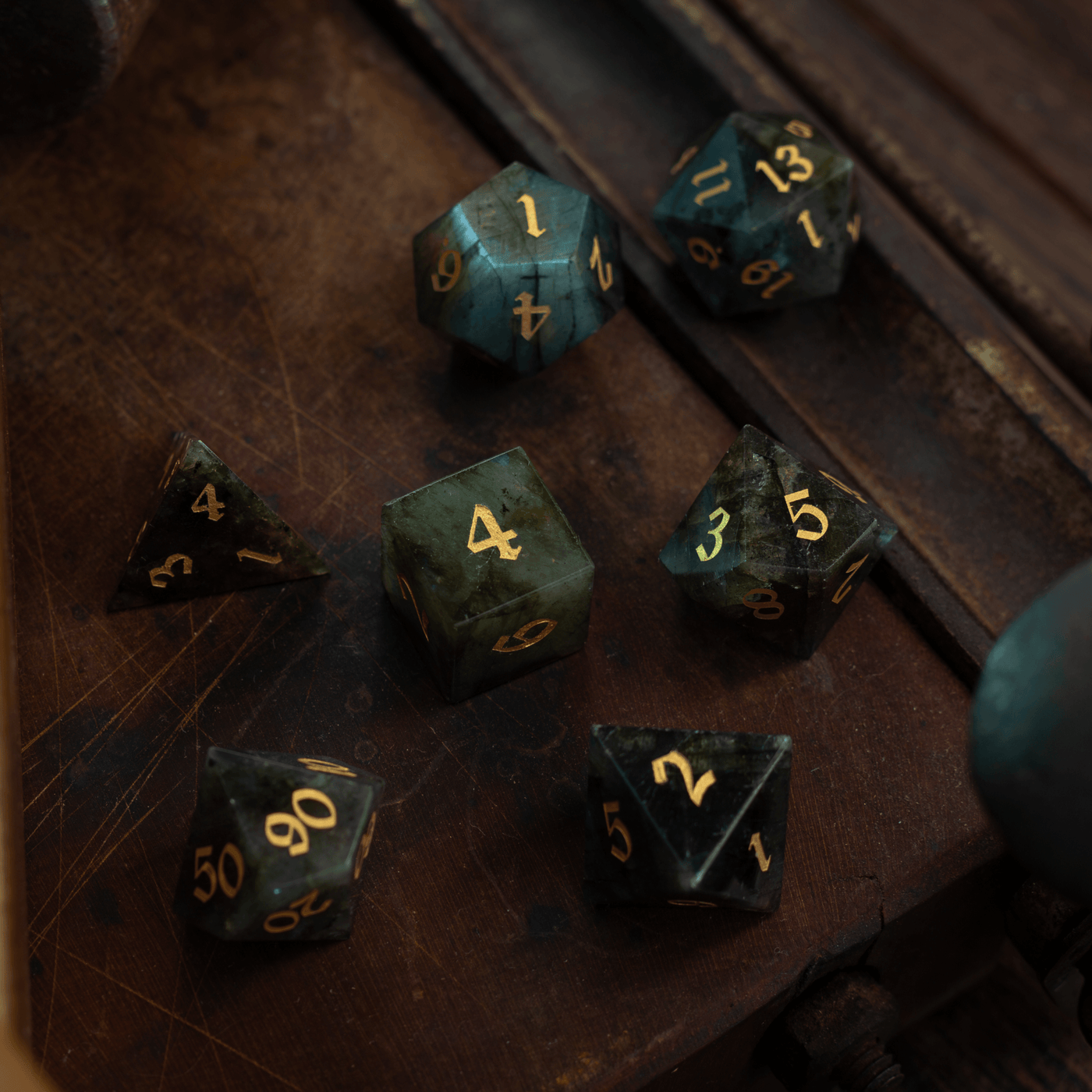 Percentile dice set tips – Faster, fairer rolls | Runic Dice